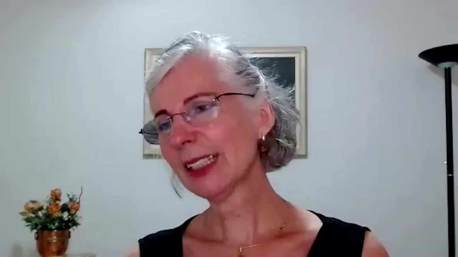A historiadora apaixonada por Homeopatia - Parte 1 - Farmácia ...