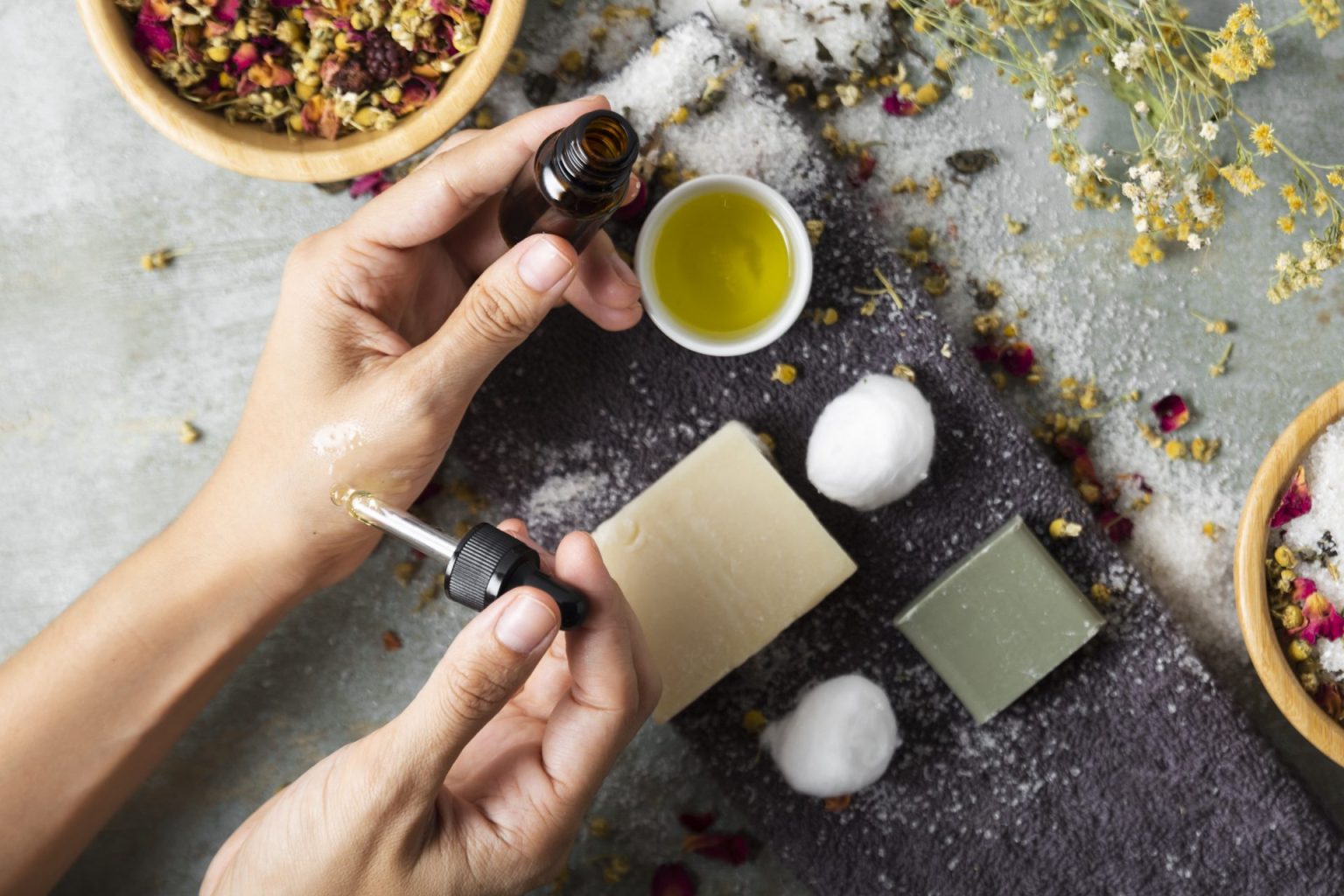 Quais as principais diferenças entre alopatia e homeopatia?